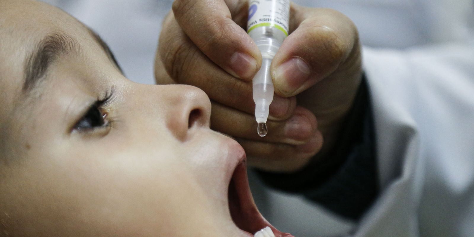 Minas Gerais e São Paulo prorrogam campanha contra a pólio ...