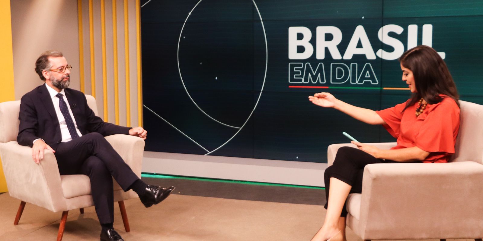 Embaixador do Ministério das Relações Exteriores, Maurício Carvalho ...