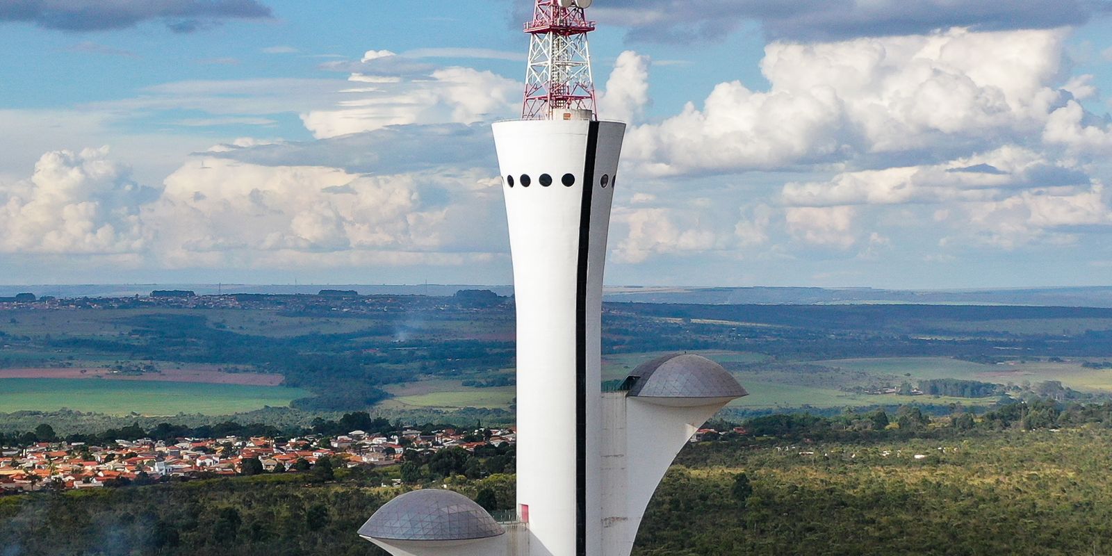 Vista aérea da Flor do Cerrado, Torre Digital de Brasília | Agência Brasil