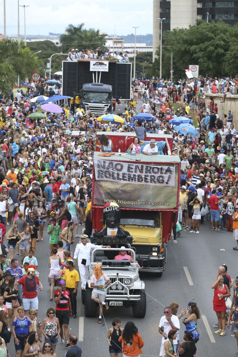 Pacotão anima foliões brasilienses no carnaval | Agência Brasil