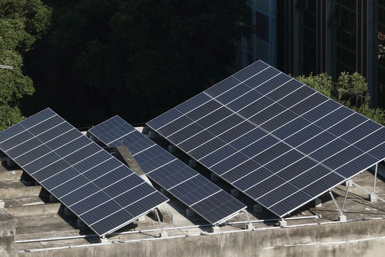 Paineis solares em predios no centro do Rio | Agência Brasil