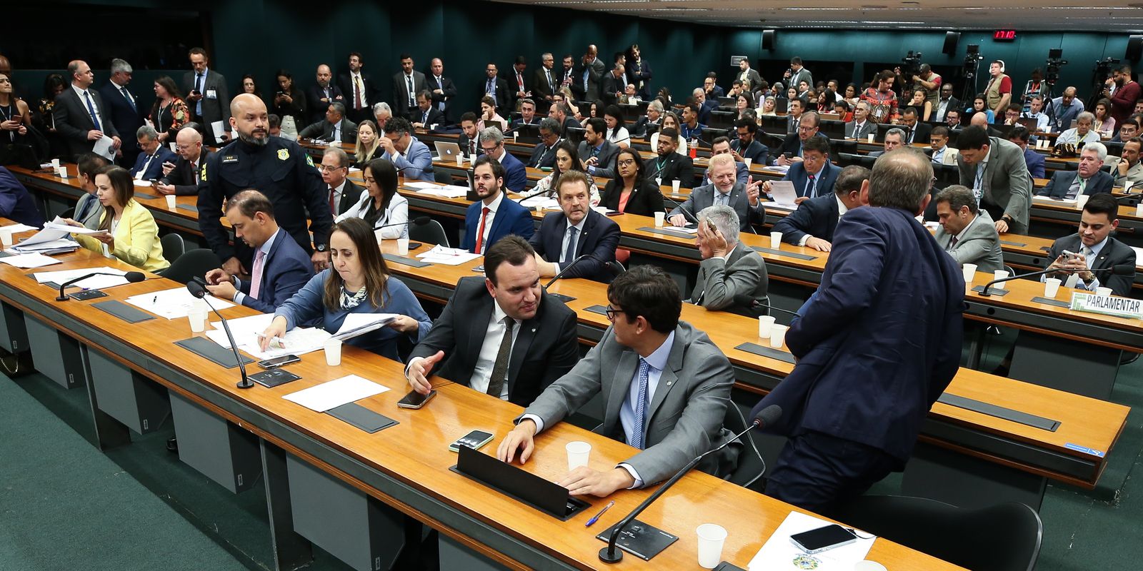 Reunião Da Comissão Mista De Orçamento Agência Brasil