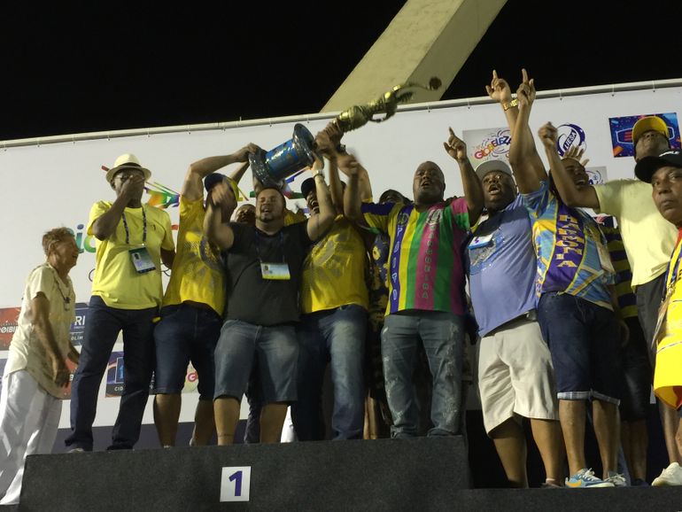 Escola de Samba Paraíso do Tuiuti comemora título do Grupo A | Agência ...