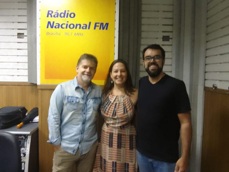 Cantora brasiliense Ana Reis faz homenagem a Paulinho da Viola | EBC Rádios