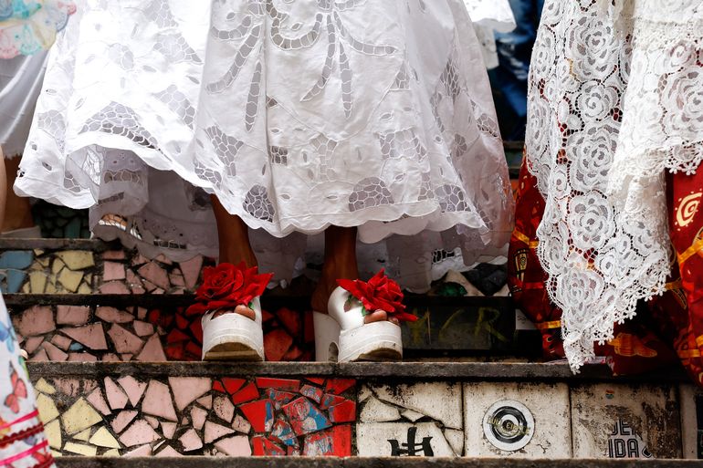 Lavagem de escadaria homenageia Oxossi | Agência Brasil