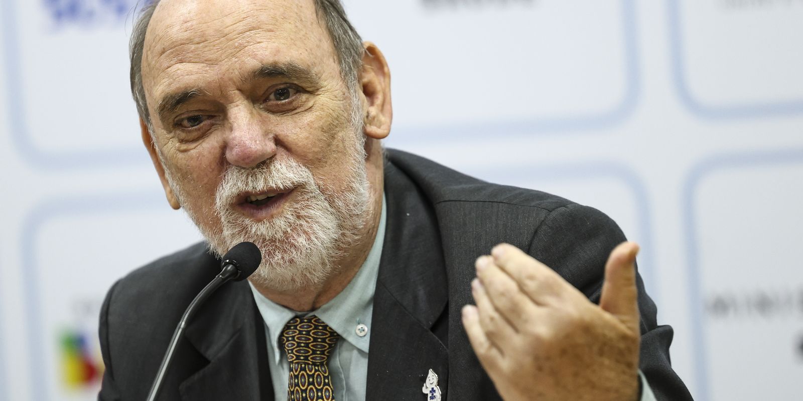 Governo anuncia protocolo para câncer de mama e inclusão da ...