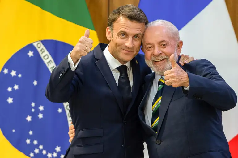 Lula recebe Macron | Agência Brasil