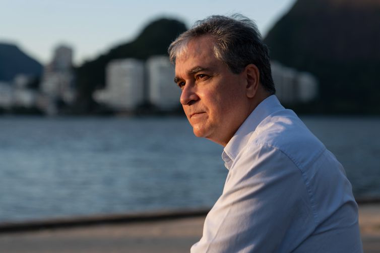 Rodrigo Cicchelli estreia obra em concerto da OSB | EBC Rádios