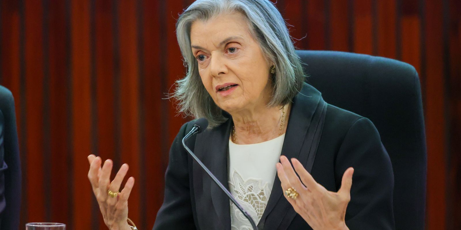 Cármen Lúcia renova compromisso do TSE com a democracia | Radioagência ...