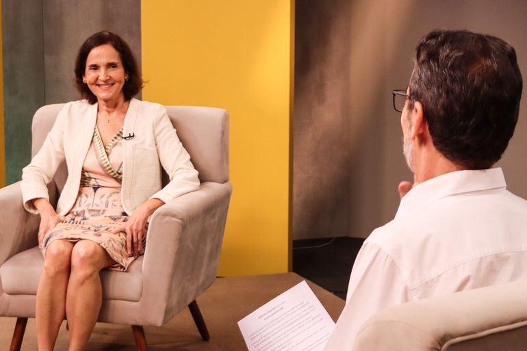 Secretária do MEC, Izolda Cela, no Brasil em Dia. | Agência Brasil