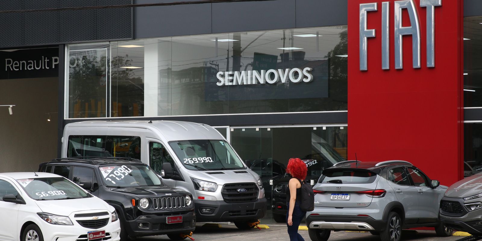 Concessionária de automóveis | Agência Brasil