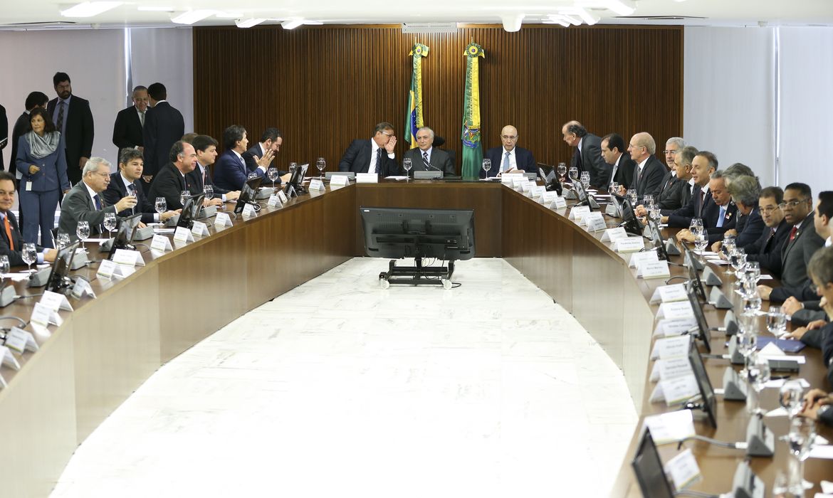 Brazil government suggests ceiling for public spending | Agência Brasil