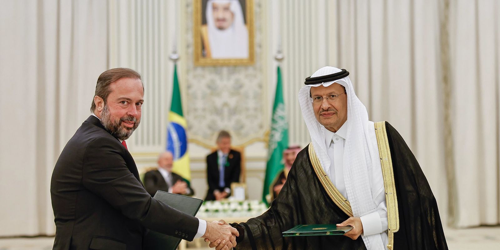 Presidente Lula se reune com o Príncipe Mohammed bin Salman | Agência ...