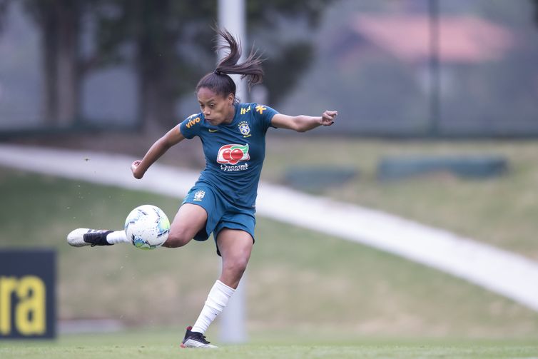 Novidade na seleção, Ary Borges quer influenciar luta contra raci