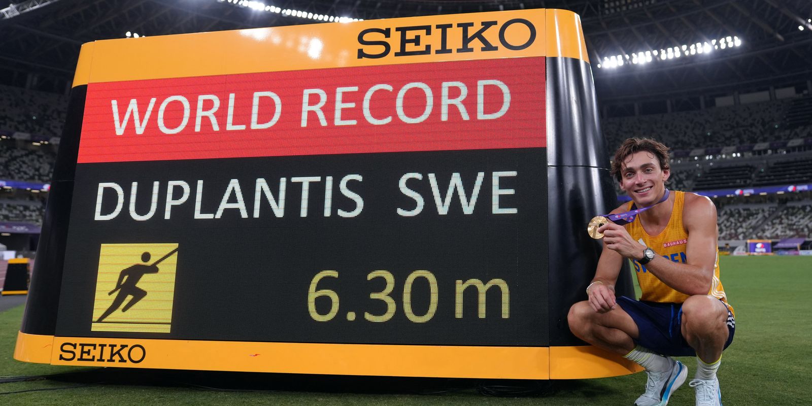 Mondo Duplantis quebra recorde mundial do salto com vara | Agência Brasil