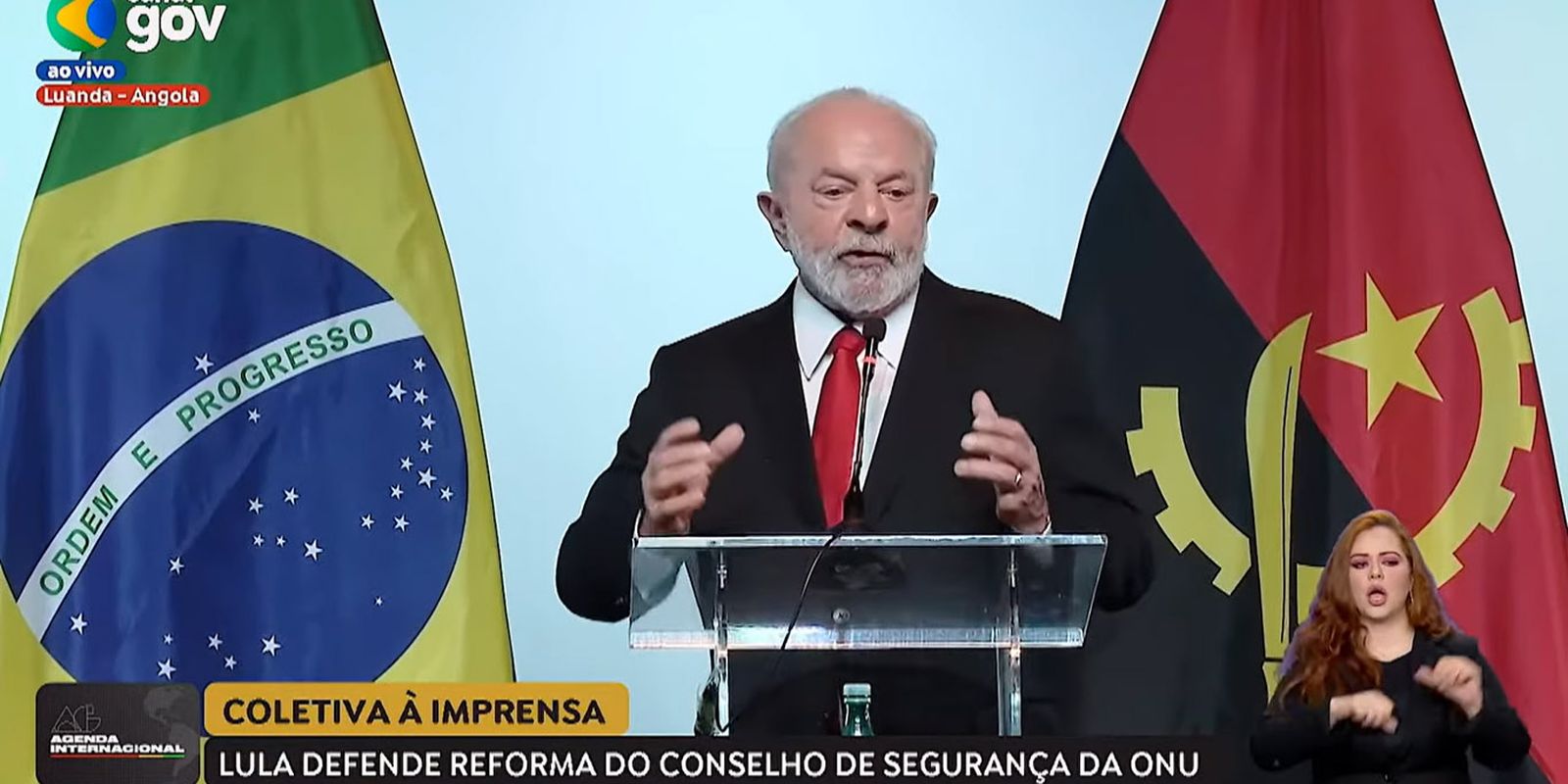 Lula faz balanço da viagem à Angola | Agência Brasil
