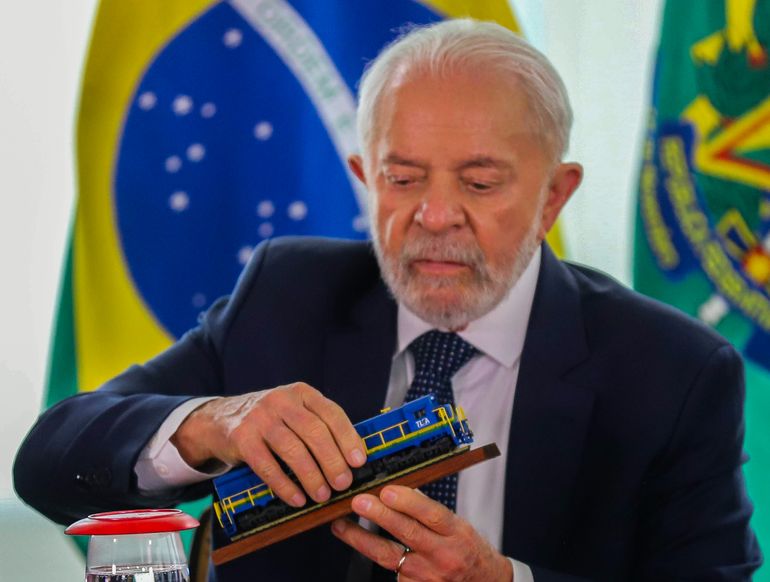 Assinatura de aditivo para obras da Transnordestina | Agência Brasil