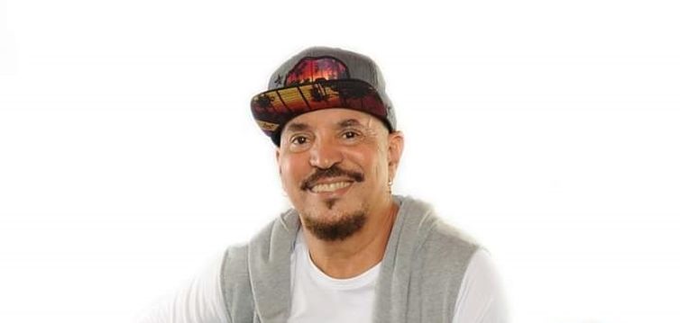 Dhema celebra 30 anos de carreira com temporada de shows no Rio de ...