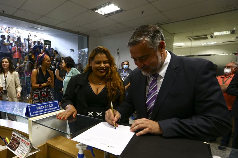 O ministro da Secretaria de Comunicação Social da Presidência (Secom ...