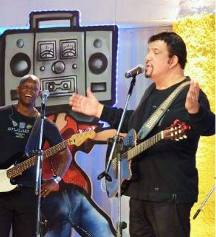 Michael Sullivan fala sobre os 40 anos de carreira | EBC Rádios